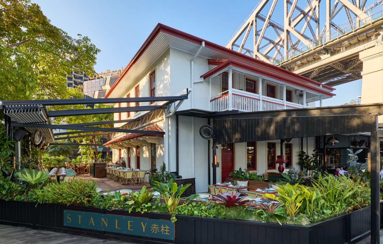 Stanley Side Deck — Howard Smith Wharves